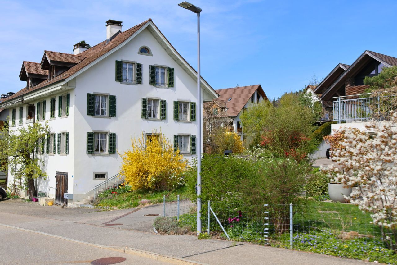 Gemeinde Aeugst am Albis (ZH) – Nützliche Informationen für Sie